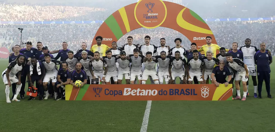 Corinthians bate Vasco e é campeão da Copa do Brasil de 2025 - POCONÉ ...